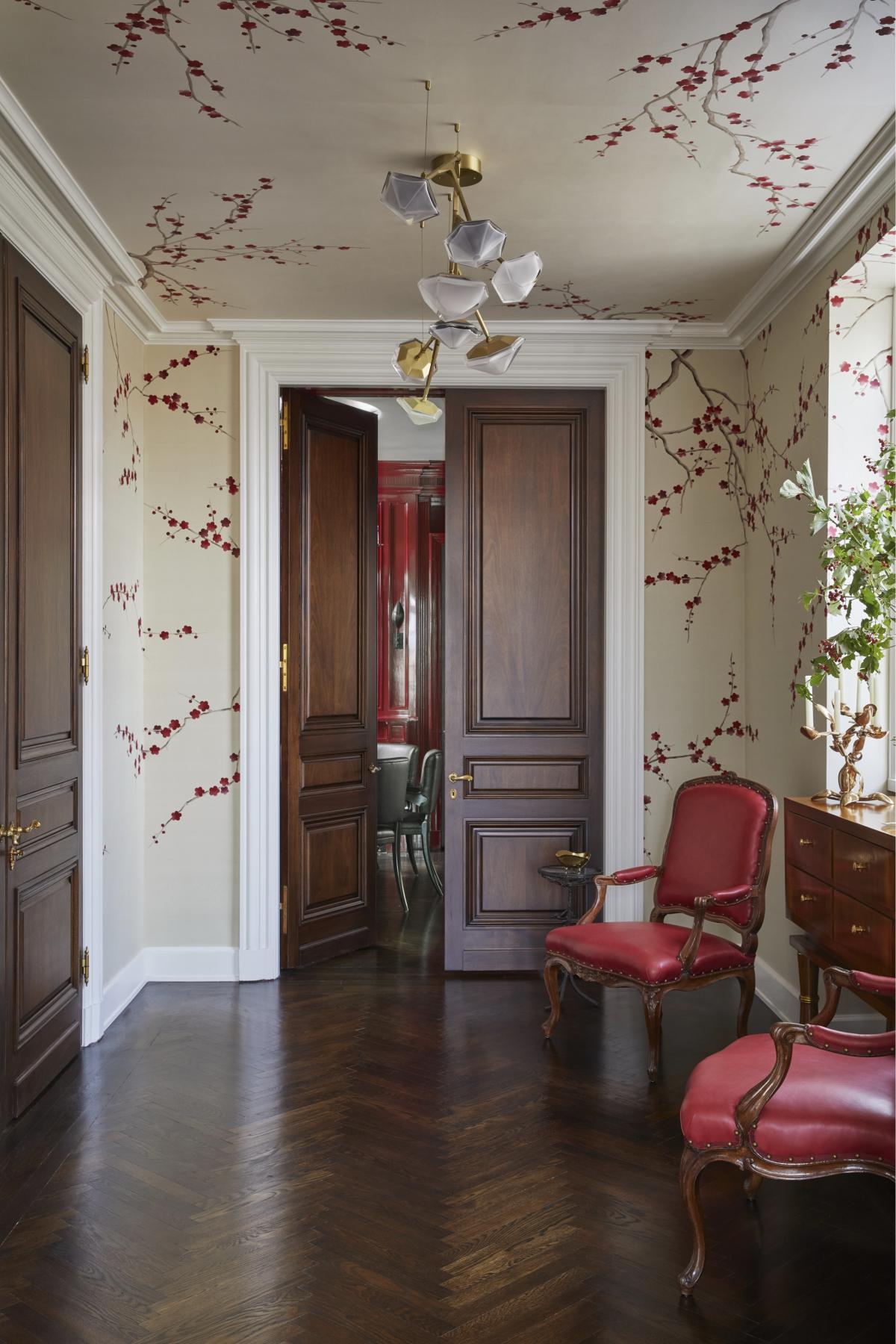 Designer Spotlight: Phillip Thomas Illuminates Luxury with Gabriel ...